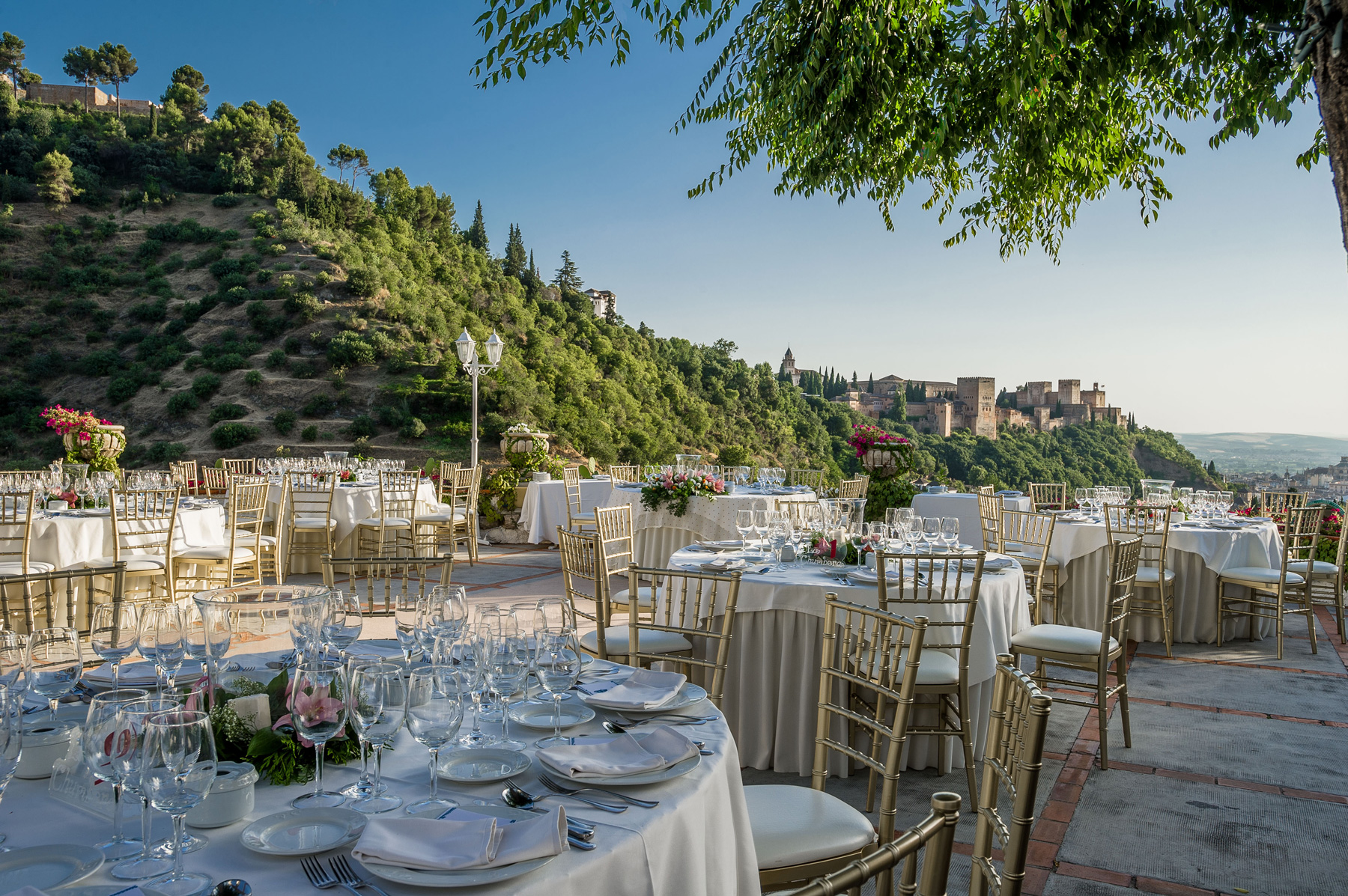 GRANADA / An Exceptional City – Vida Flamenca